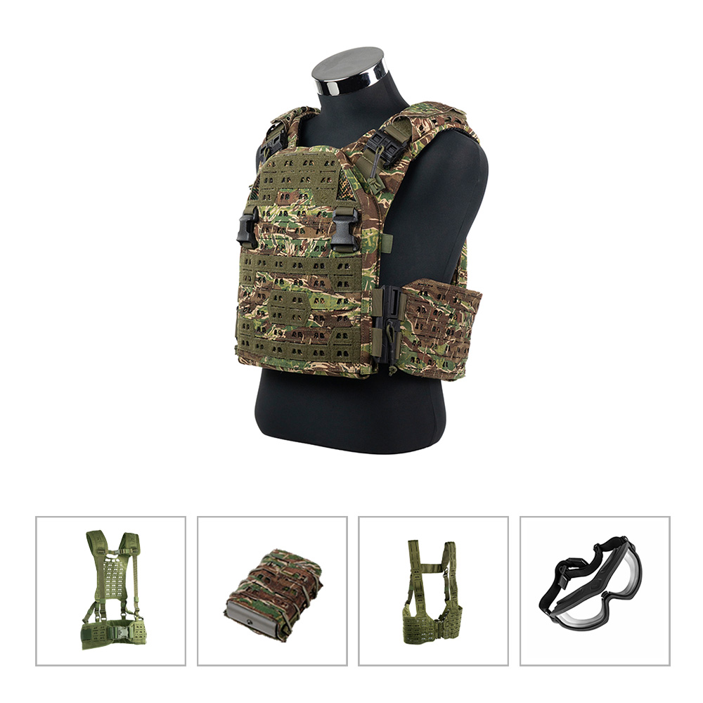 Gear & Apparel – Novritsch